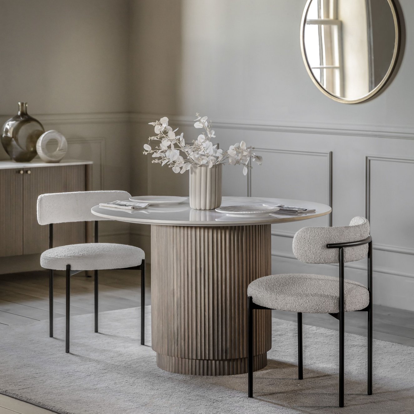 Mela Fluted Round Dining Table | Marble & Mango Wood - Hauslife